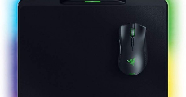 Razer Mamba Mouse and Firefly Gaming Surface HyperFlux Bundle